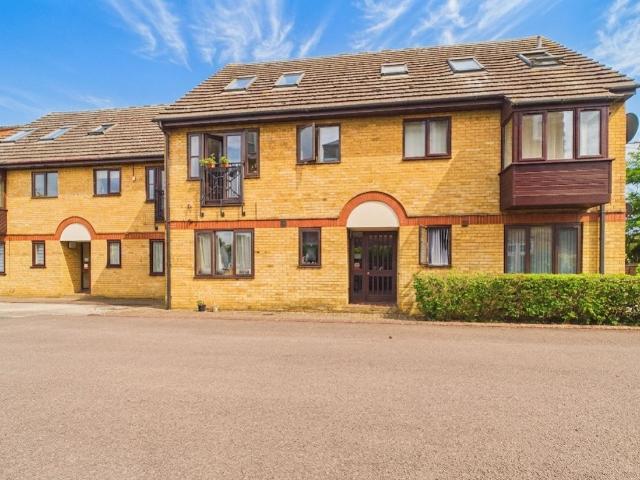 Phorpres Court, St. Margarets Road, Peterborough PE2, 1 bed flat to rent, £725 pcm | PrimeLocation