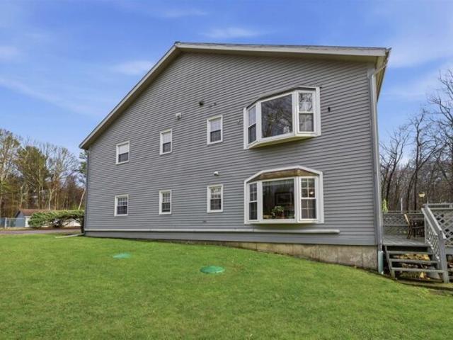 Pheasant Woods Apt,colchester, Condo For Sale