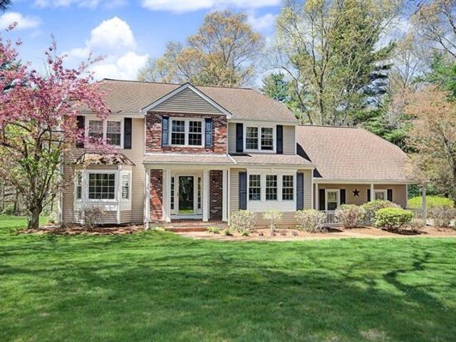 Pheasant Hill Rd, Hopkinton, Home For Sale