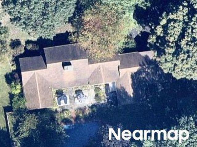 Pheasant Ln