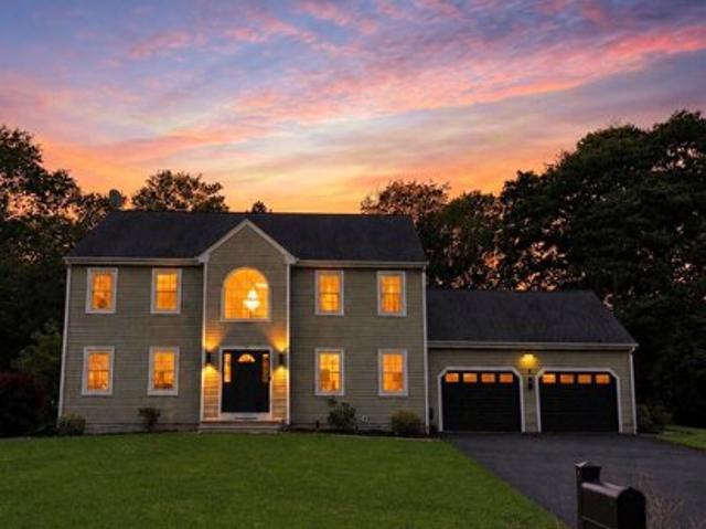 Pheasant Ln, Hamden, Home For Sale