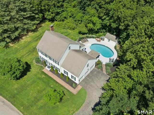 Pheasant Ln, Hamden, Home For Sale