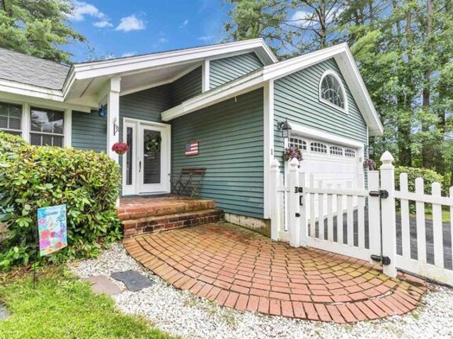 Pheasant Ln, Manchester, Home For Sale