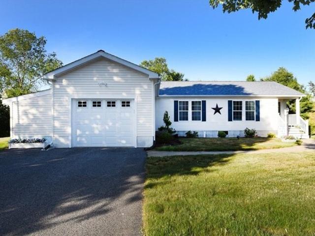 Pheasant Ln, Middleboro, Home For Sale