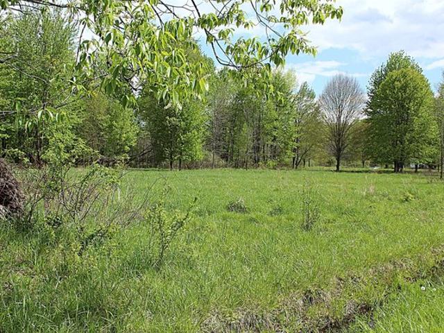 Philadelphia Rd, Springboro, PA 16435