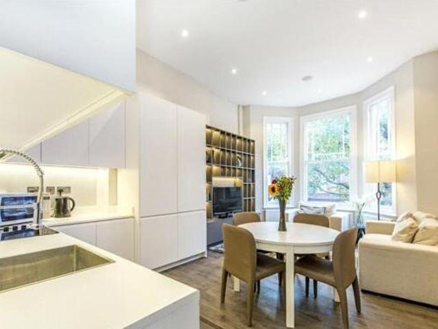 Philbeach Gardens, London, 2 Bedroom Apartment