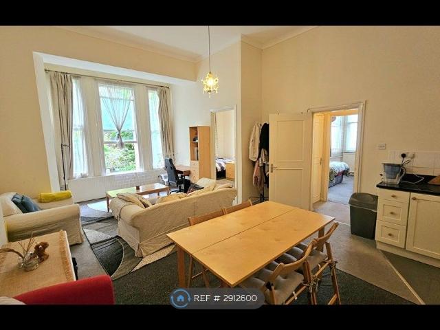 Philbeach Gardens, London SW5, 2 bed flat to rent, £2,800 pcm | PrimeLocation