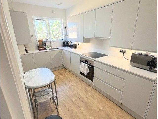 Philia House, London NW1, 1 bed flat to rent, £2,700 pcm | PrimeLocation