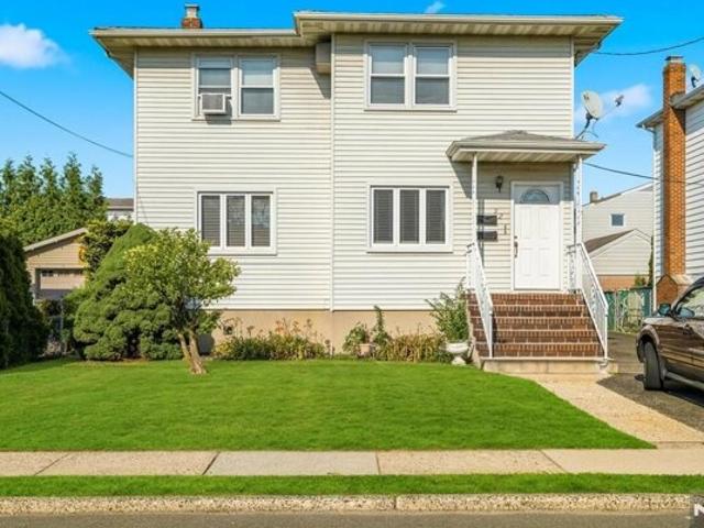 Phillips Ave, South Hackensack, Home For Sale