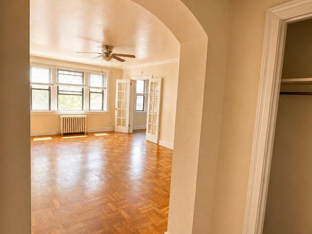 Phillips Avenue Apartments