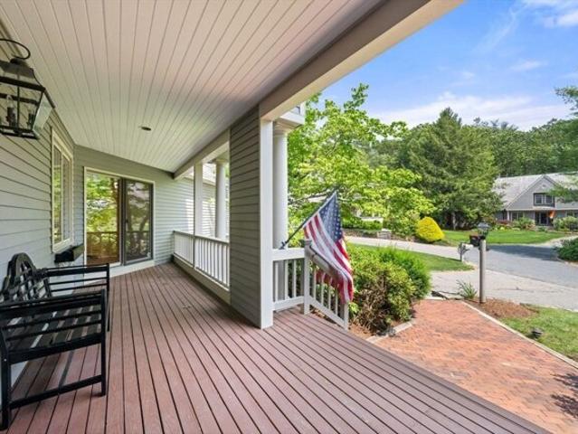 Phillips Pond Rd Unit,natick, Home For Sale