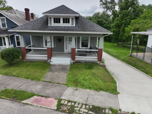 Phillips St