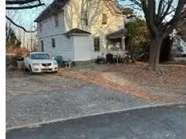 Phillips St