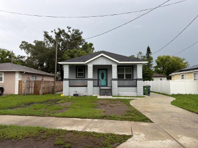 Phillips St