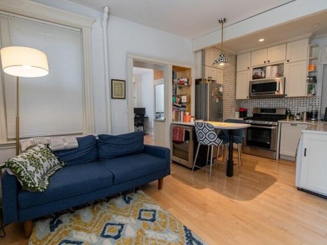 Phillips St Apt,boston, Condo For Sale