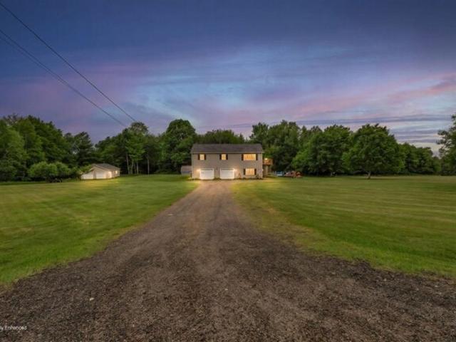 Phinney Farm Rd, Lincoln, Home For Sale
