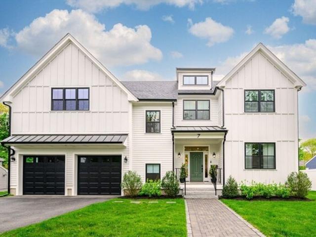 Phyllis Ln, Milton, Home For Sale