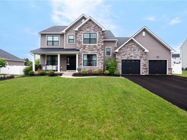 Phyllis Pl, Palmer Township, Home For Sale