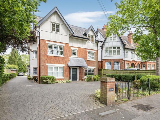 Pim Court, Reading RG1, 1 bed flat to rent, £1,200 pcm | PrimeLocation