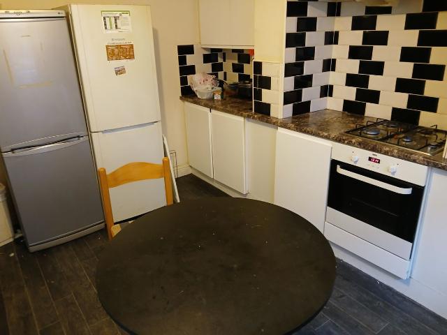 Pinderfields Road, Wakefield WF1, Room to rent, £390 pcm | PrimeLocation
