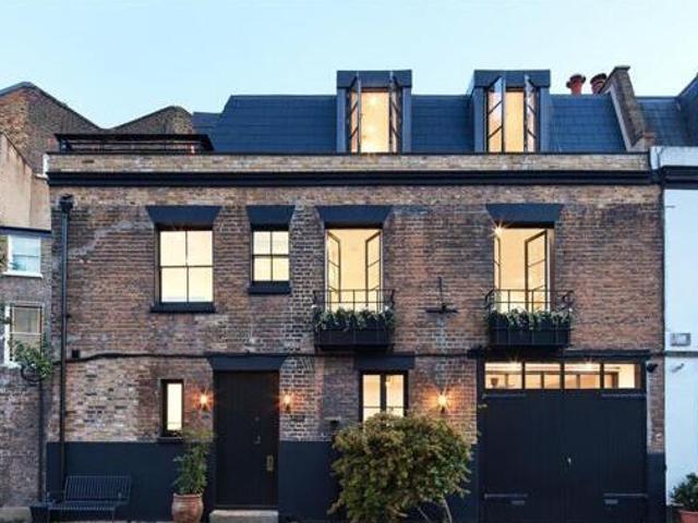 Pindock Mews, London, 2 Bedroom House