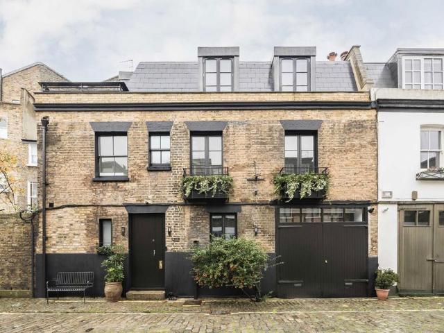 Pindock Mews, Maida Vale W9 2 bed house to rent £8,340 pcm £1,925 pw