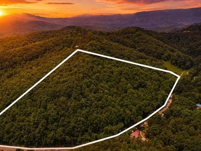Pine Mtn Rd, Pigeon Forge, TN 37863