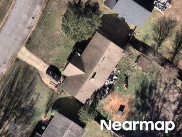 Pine Meadows Dr