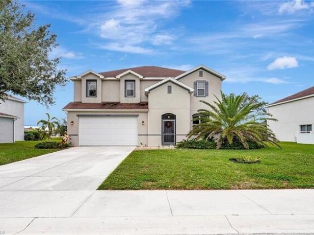 Pine Nut Ct, Lehigh Acres, Home For Sale