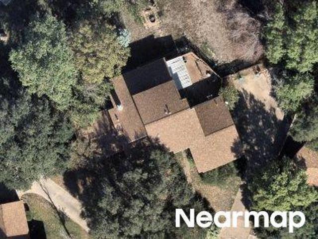 Pine Needles Ln
