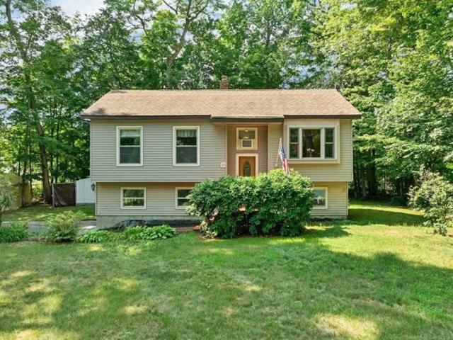Pine Notch Cir, Laconia, Home For Sale