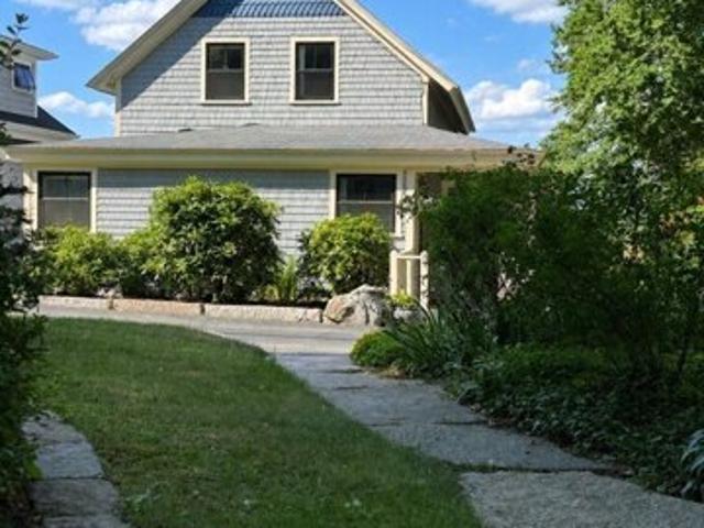 Pine Blf, Lakeville, Home For Sale