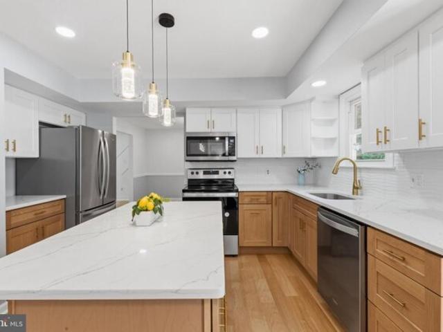 Pine Cone Rd, Warrington, Home For Sale