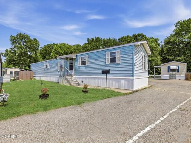 Pine Creek Vlg, Hazlet, Property For Sale