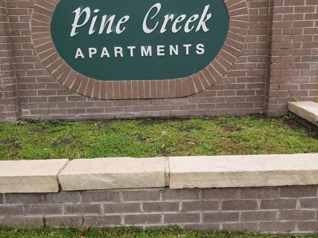 Pine Creek 3 Bedroom Apartment for Rent at 600 South Dayton Street, Denver, CO 80247 Windsor