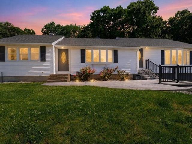 Pine Dr, Wilbraham, Home For Sale