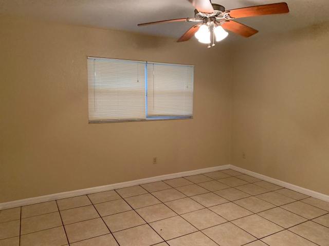 Pine Forest Homes 2 Bedroom Apartment for Rent at 4021A Ne 2nd Way, Gainesville, FL 32609