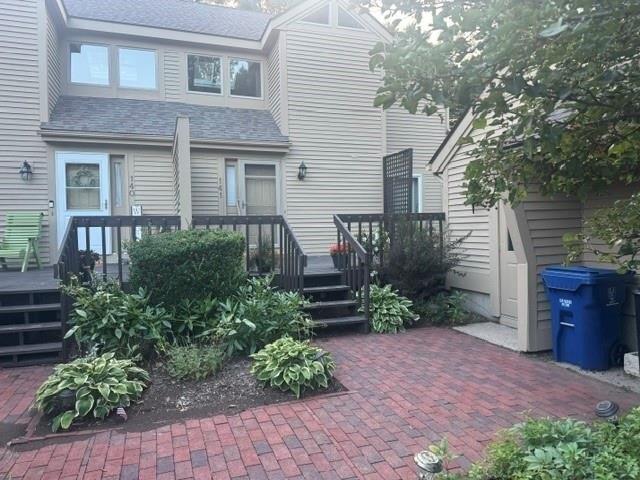 Pine Glen Dr, East Greenwich, Home For Sale