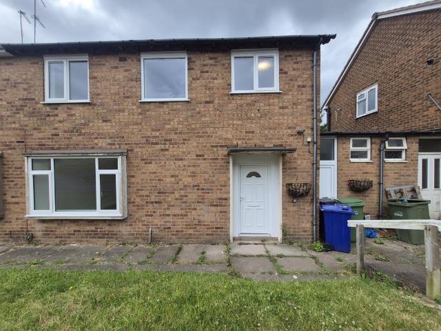 Pine Green, Dudley, West Midlands, DY1 3 bed house to rent £1,095 pcm £253 pw