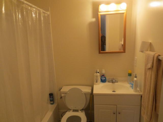 Pine Hill 1 Bedroom Apartment for Rent at 4801 Pine St, Philadelphia, PA 19143 Cedar Park