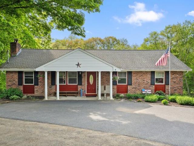 Pine Hill Rd, New Fairfield, Home For Sale