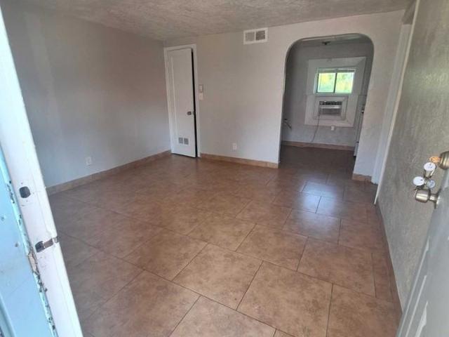 Pine Lake #12 1 Bedroom Apartment for Rent at 6905 Nw 13th St, Oklahoma City, OK 73127 West 10th