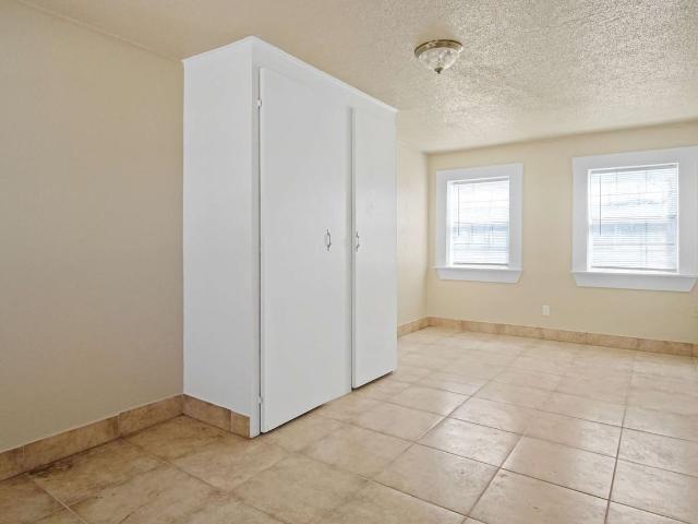 Pine Lake #12 1 Bedroom Apartment for Rent at 6905 Nw 13th St, Oklahoma City, OK 73127 West 10th