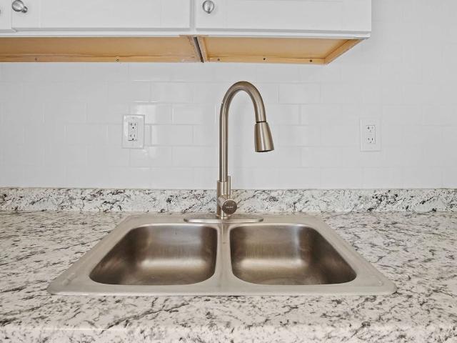 Pine Lake #5 1 Bedroom Apartment for Rent at 6804 Nw 13th St, Oklahoma City, OK 73127 West 10th