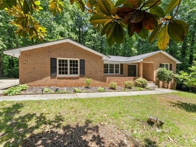 Pine Lake Dr, Cumming, Home For Sale