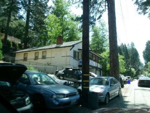 Pine Lane