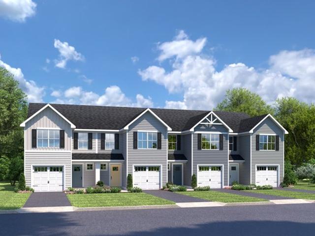Pine Plan Renaissance Court Community
