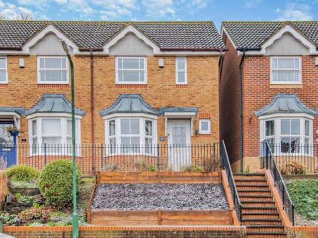 Pine Place, Tovil, 2 Bedroom Semi detached