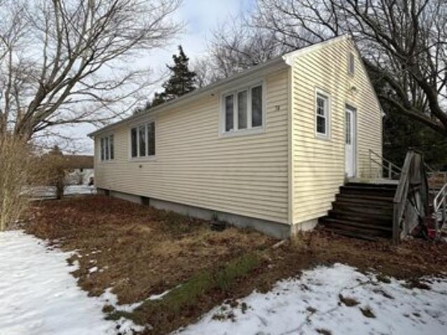 Pine Rd, East Haddam, Home For Sale