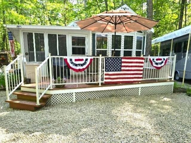 Pine Rd, Wakefield, Condo For Sale